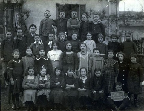 Terza elementare di Cassarate nel 1910